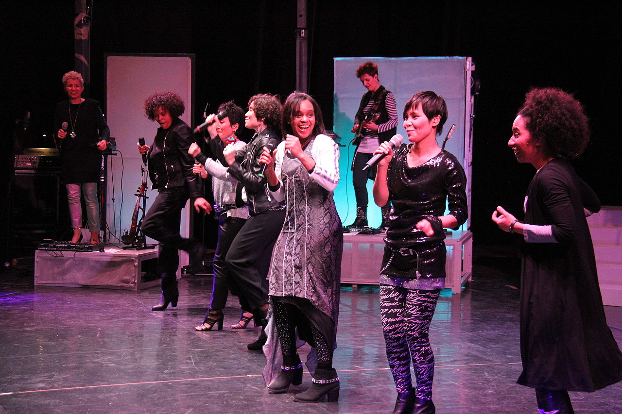 IL GEN VERDE BALLA LA VITA · La Bibbia Giovane